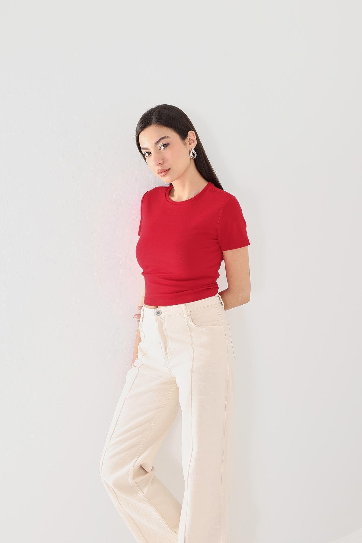 Round Neck Basic T-shirt – addax